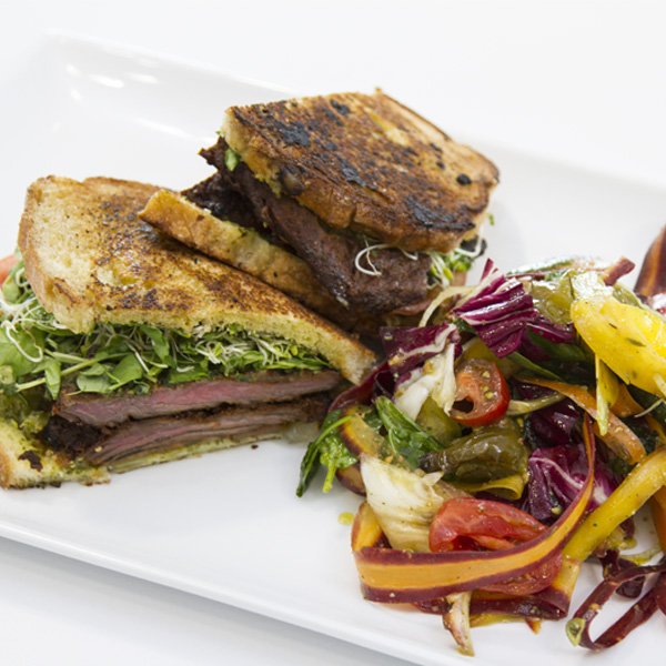 Piedmontese.com | Steak Tostada With Arugula & Fennel Salad Recipe